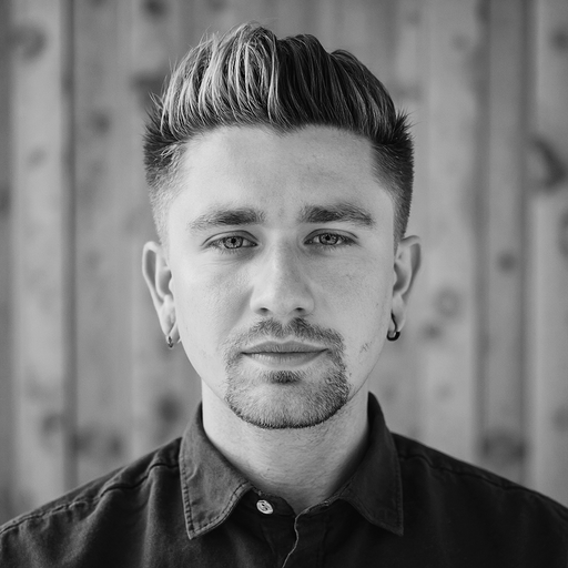 Alokai - AI-Powered Organizational Intelligence